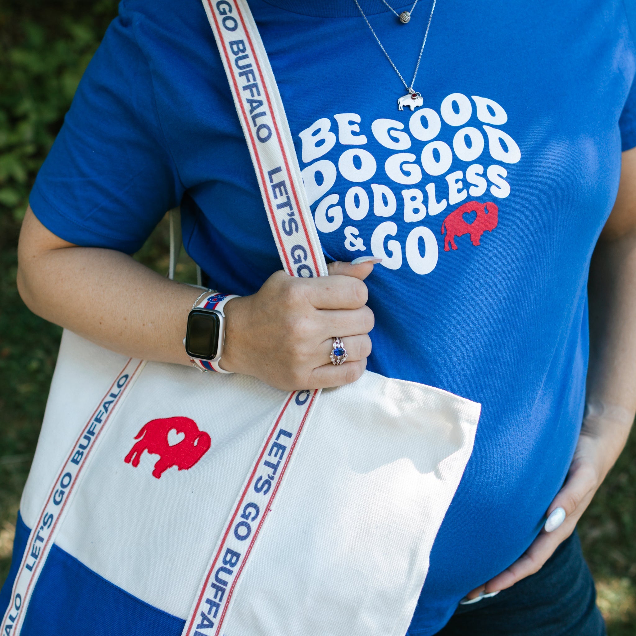 Bags and Wallets – Buffalove Apparel